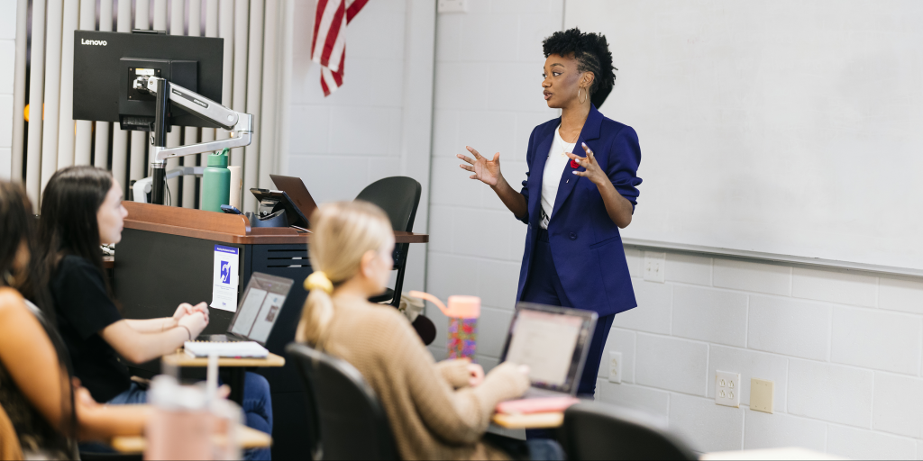 UCF Global Advanced Oral Communication Courses for Internationals ...